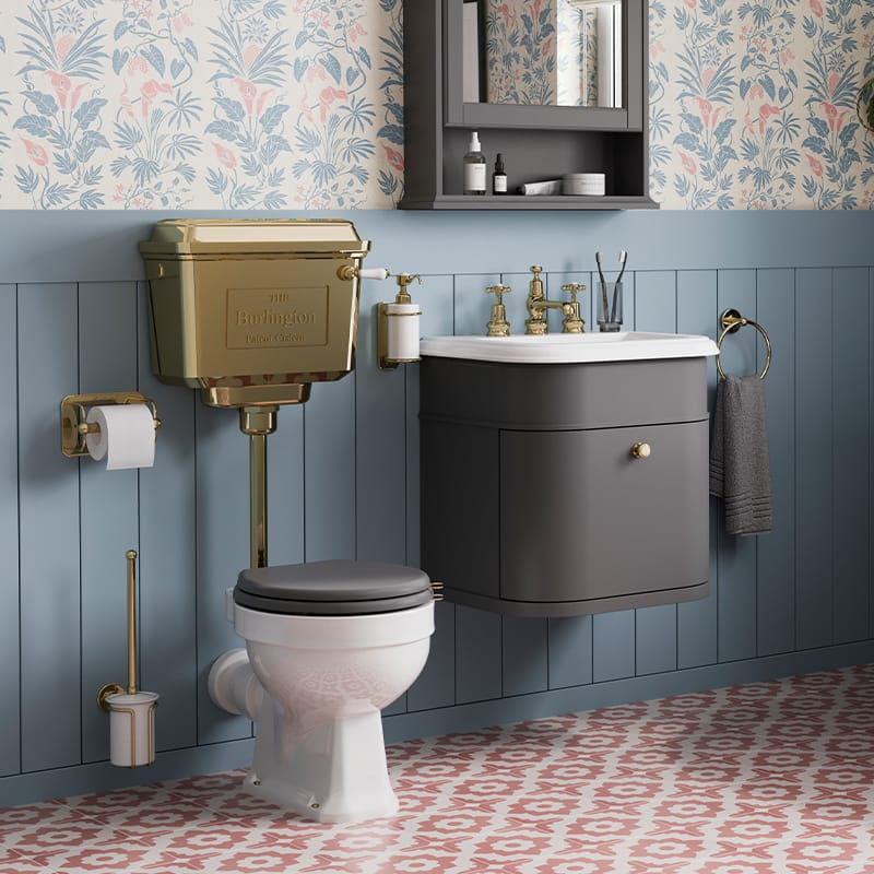 Exploring Burlington Bathrooms: Classic Elegance Meets Modern ...
